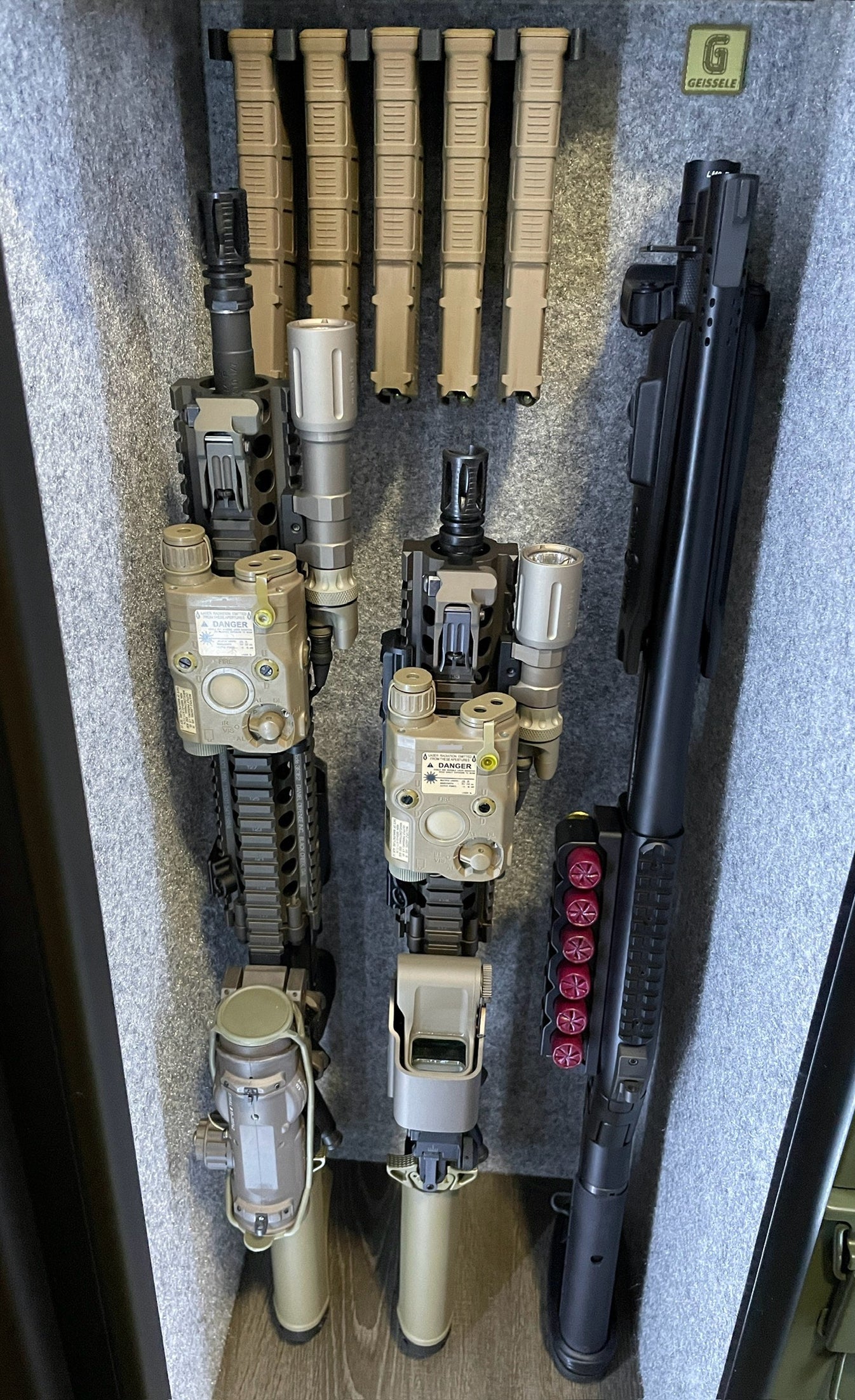 AR 15 Inline Vertical Magwell Mount - Wall | Rifle Holder Storage Rack ...