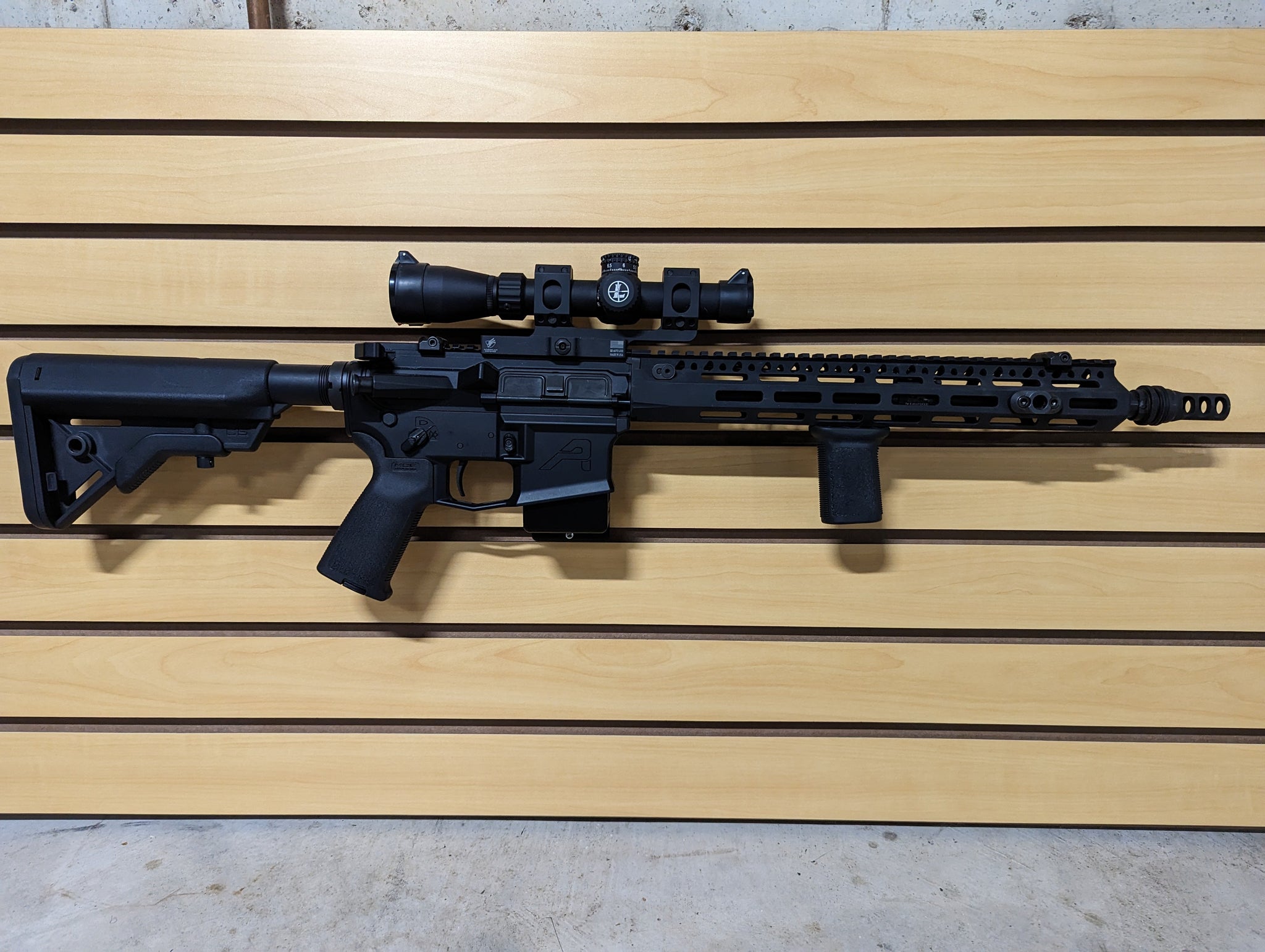 STANAG Compatible Magwell Mount - Slatwall | Rifle Holder Storage Rack ...